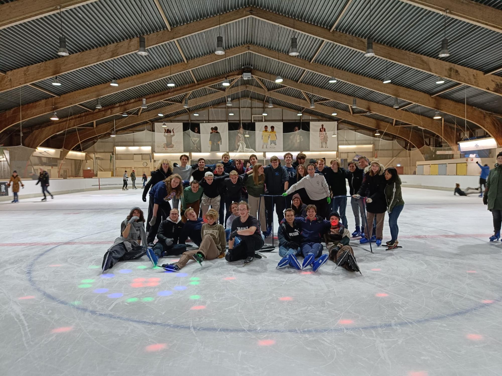 wAkCie Ice Skating | Electrotechnische Vereeniging