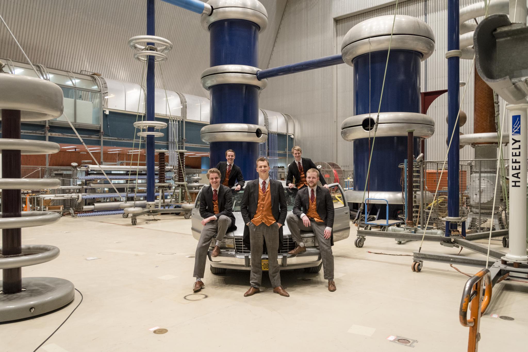 Het 145e Bestuur | Electrotechnische Vereeniging